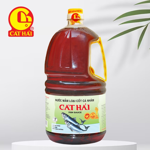 Cat Hai Premium Fish Sauce 17°N - 2L Plastic Bottle - Traditional ...