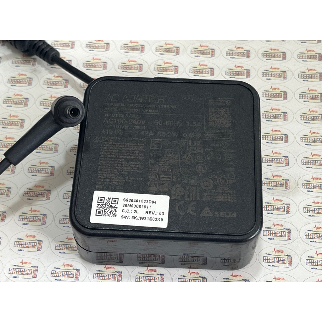 SẠC MSI MODERN 14 - 15 , 65W ( 19V 3.42A ) 4.5mm ADP-65GD D , CHÂN KIM BÉ , HÀNG ZIN BÓC MÁY ...