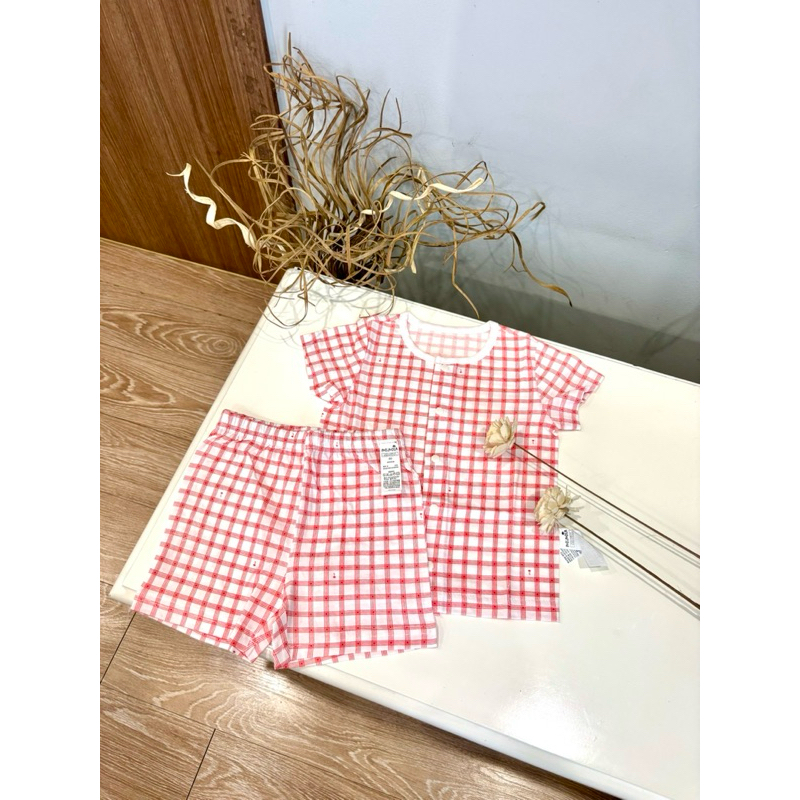 Bộ cotton giấy caro đỏ Moimoln | Shopee Việt Nam