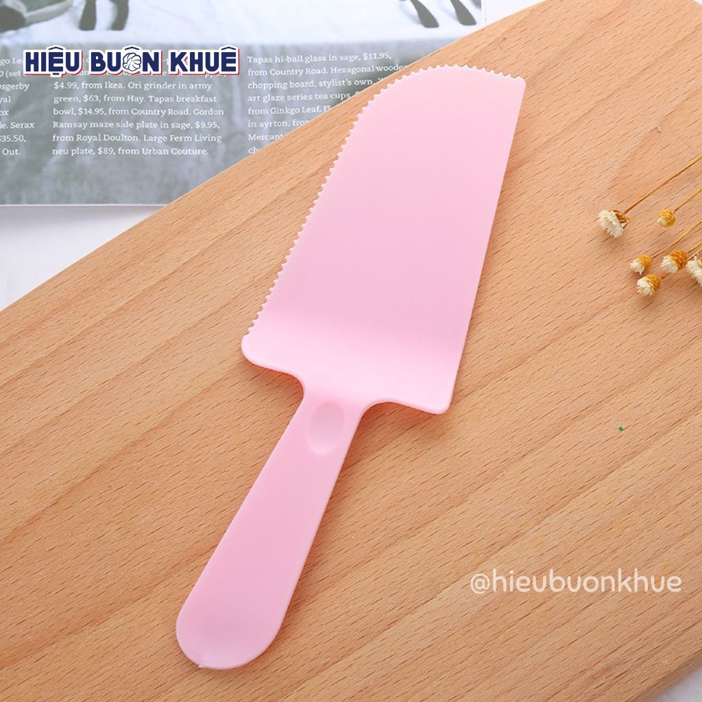 50 Dao Cắt Bánh Kem, Dao Nhựa Cắt Bánh Sinh Nhật | Shopee Việt Nam