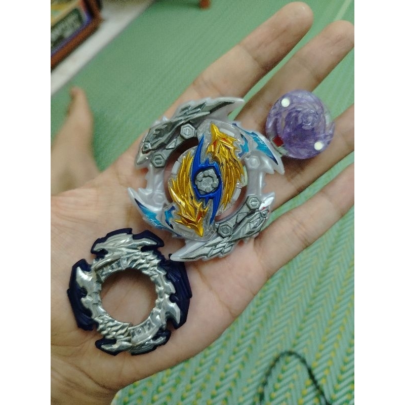 Đồ chơi Beyblade Zwei Longinus chính hãng TakaraTomy | Shopee Việt Nam