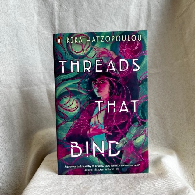 Sách - Tiểu thuyết tiếng Anh - Threads That Bind | Shopee Việt Nam