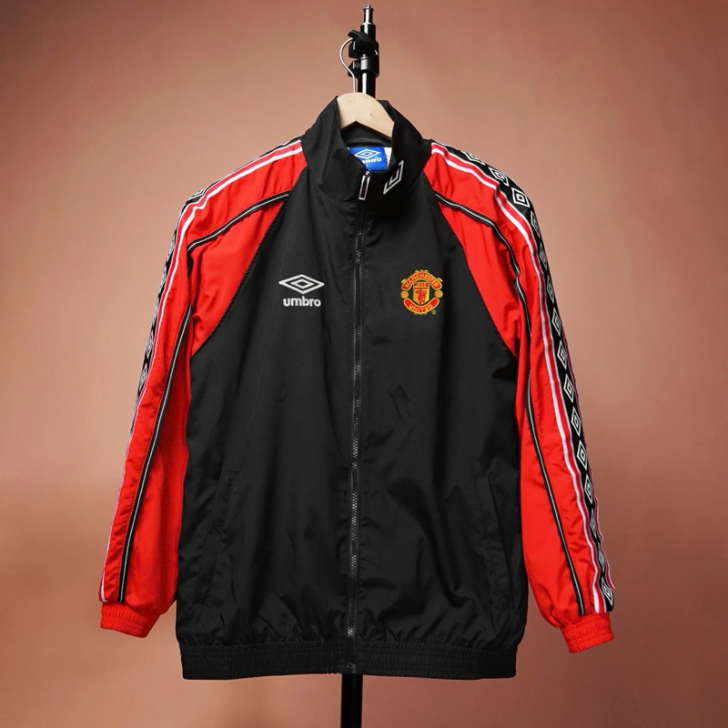 Áo khoác bóng đá Retro Vintage UMBRO MU ss1998, vải dù chống thấm nước ...
