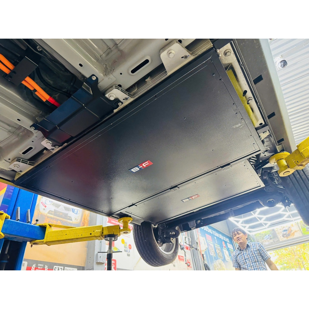 Ốp Bảo Vệ Pin Vinfast VF3 VF5 VF6 VF7s VF34 Chính Hãng BF-A66 Bảo vệ tuyệt đối | Shopee Việt Nam