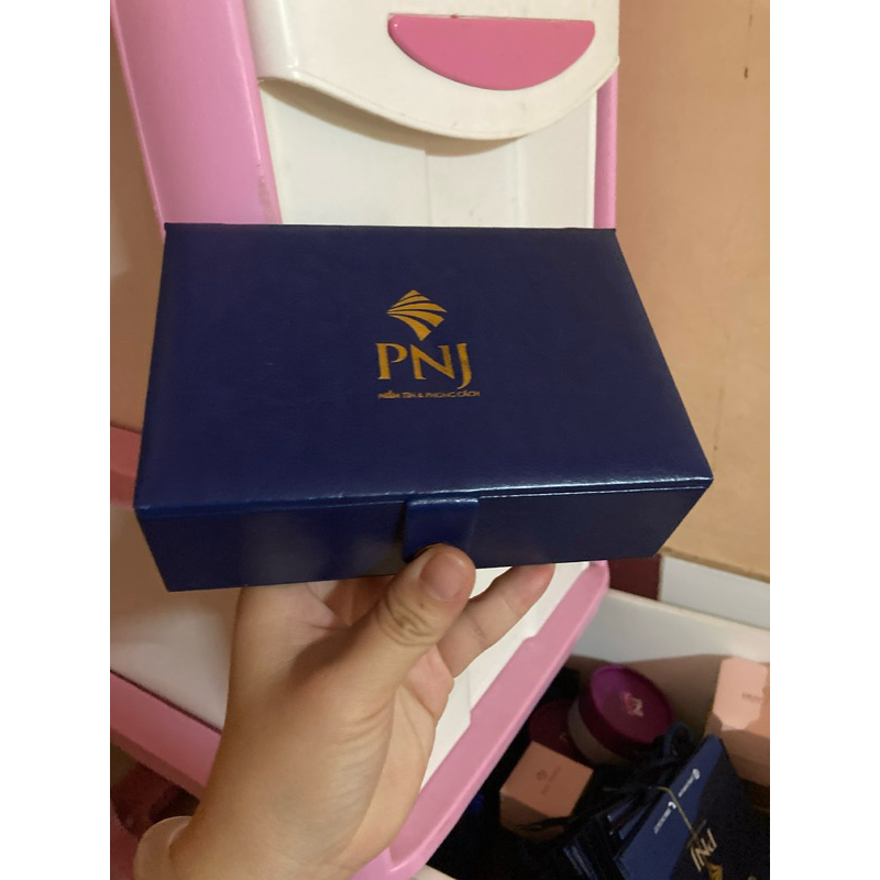 Hộp trang sức pnj. | Shopee Việt Nam