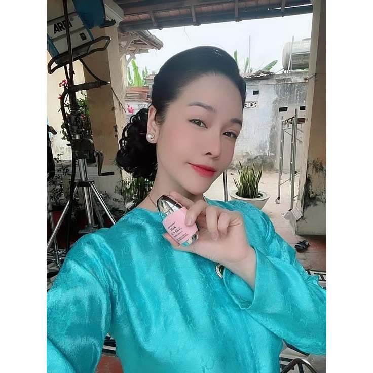 Kem chống nắng Hồng nâng tông Pink Sun Base - Laura Sunshine (50ml ...