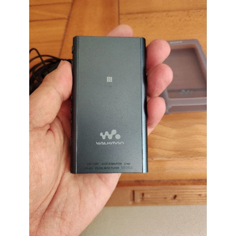 Máy nghe nhạc Walkman A55 kèm tai nghe,cáp usb | Shopee Việt Nam