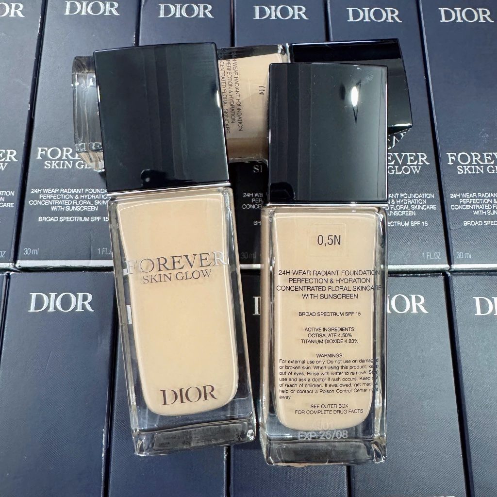 Kem nền Di@r Forever Skin Glow 24H Wear Radiant Foundation 30ml | Mịn ...