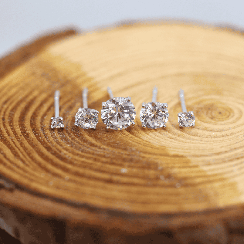 [MỚI] Khuyên Tai Bạc 925 Xi Kim Nụ Đá Nhiều Kích Cỡ SP01 – Vân Khánh Jewelry | Shopee Việt Nam