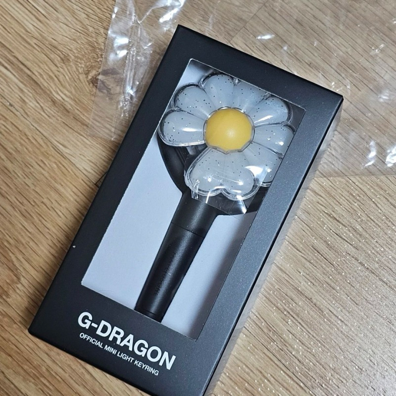 [UNOFF + Tặng Pin] Keyring Lightstick G-Dragon - móc khoá Gậy Cổ Vũ G ...