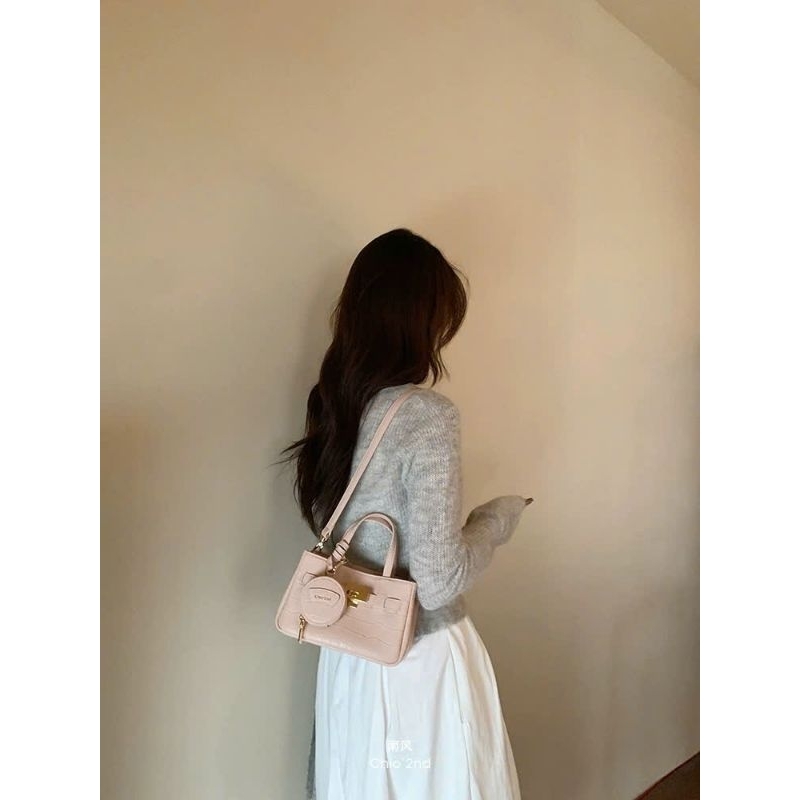 Túi CHIO2ND Chính hãng - CO2520503 | Shopee Việt Nam