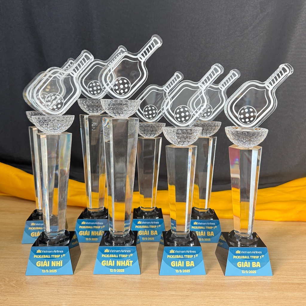 Cúp phalê Pickleball gắn vợt pickleball làm quà lưu niệm | Shopee Việt Nam
