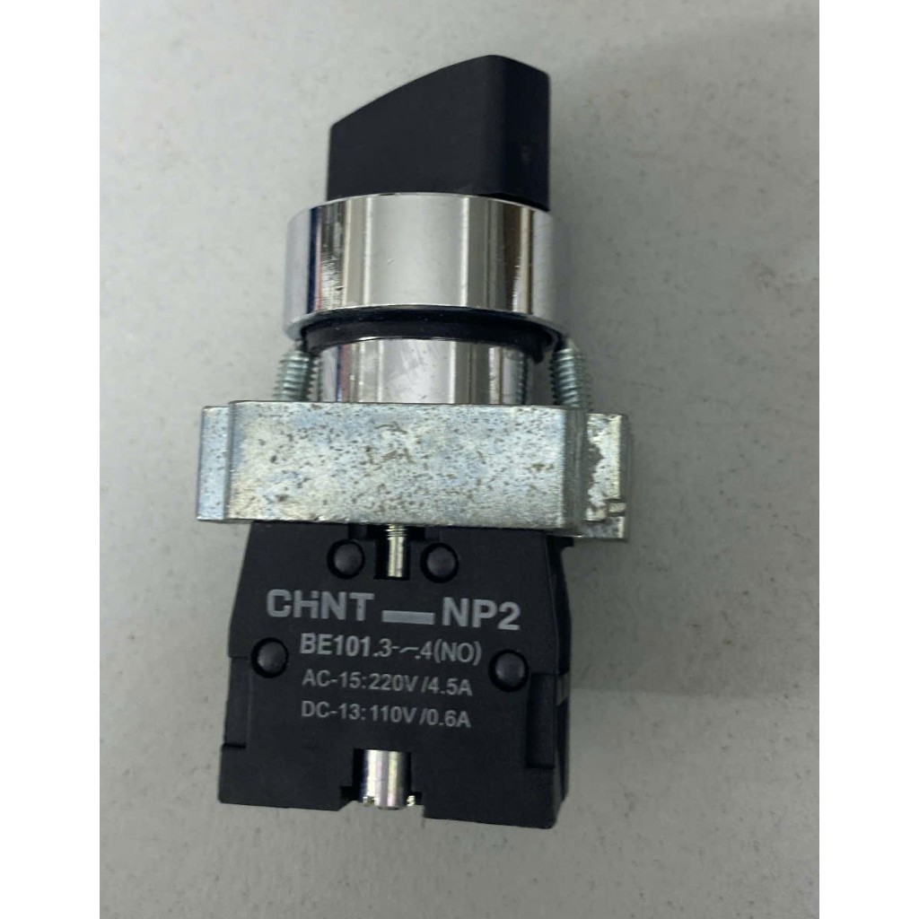 (Chint) Chuyển mạch 2 vị trí thân sắt tự giữ CHINT mã NP2-BD21 phi D22 1NO độ bền cơ học cao ...