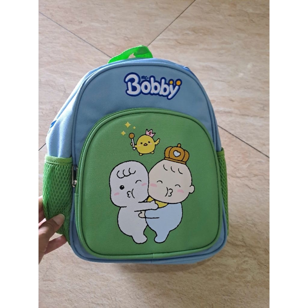 Balo đi học cho bé mầm non Quà tặng từ Bobby - Giao màu ngẫu nhiên ...