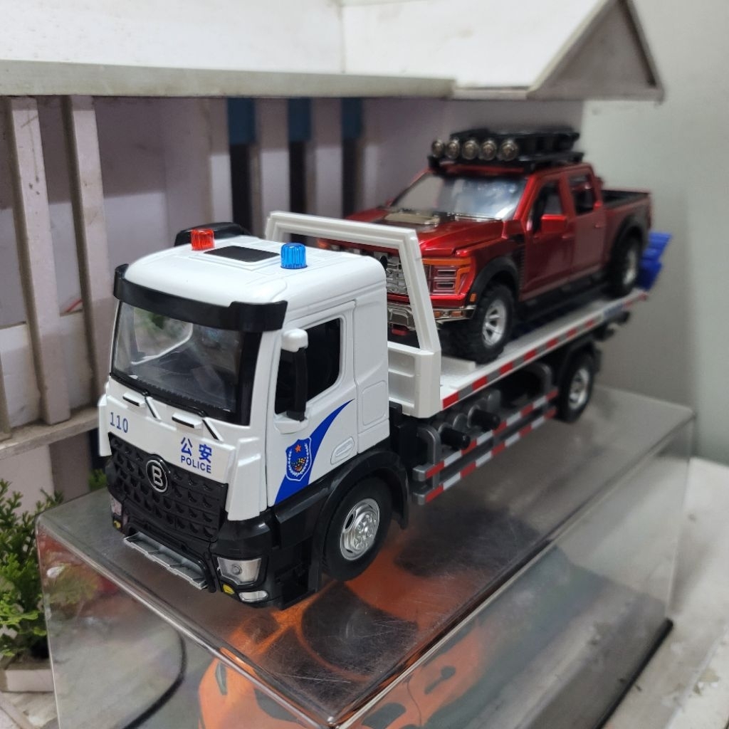 Mô hình xe cứu hộ giao thông sàn trượt điện tự động tỷ lệ 1:24 [Không bao gồm xe demo] | Shopee ...