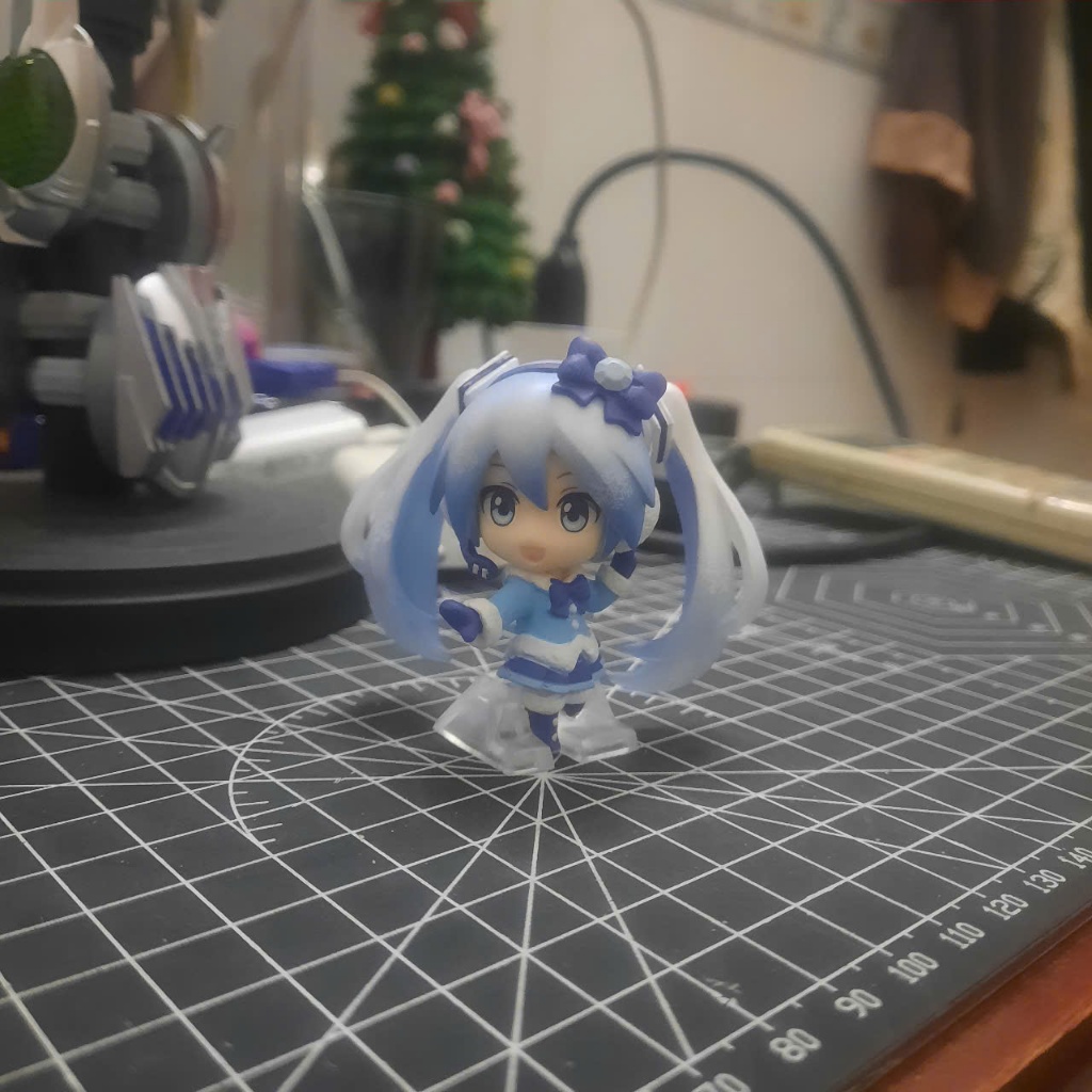 Real Mô Hình gacha ball Hatsune Miku | Shopee Việt Nam