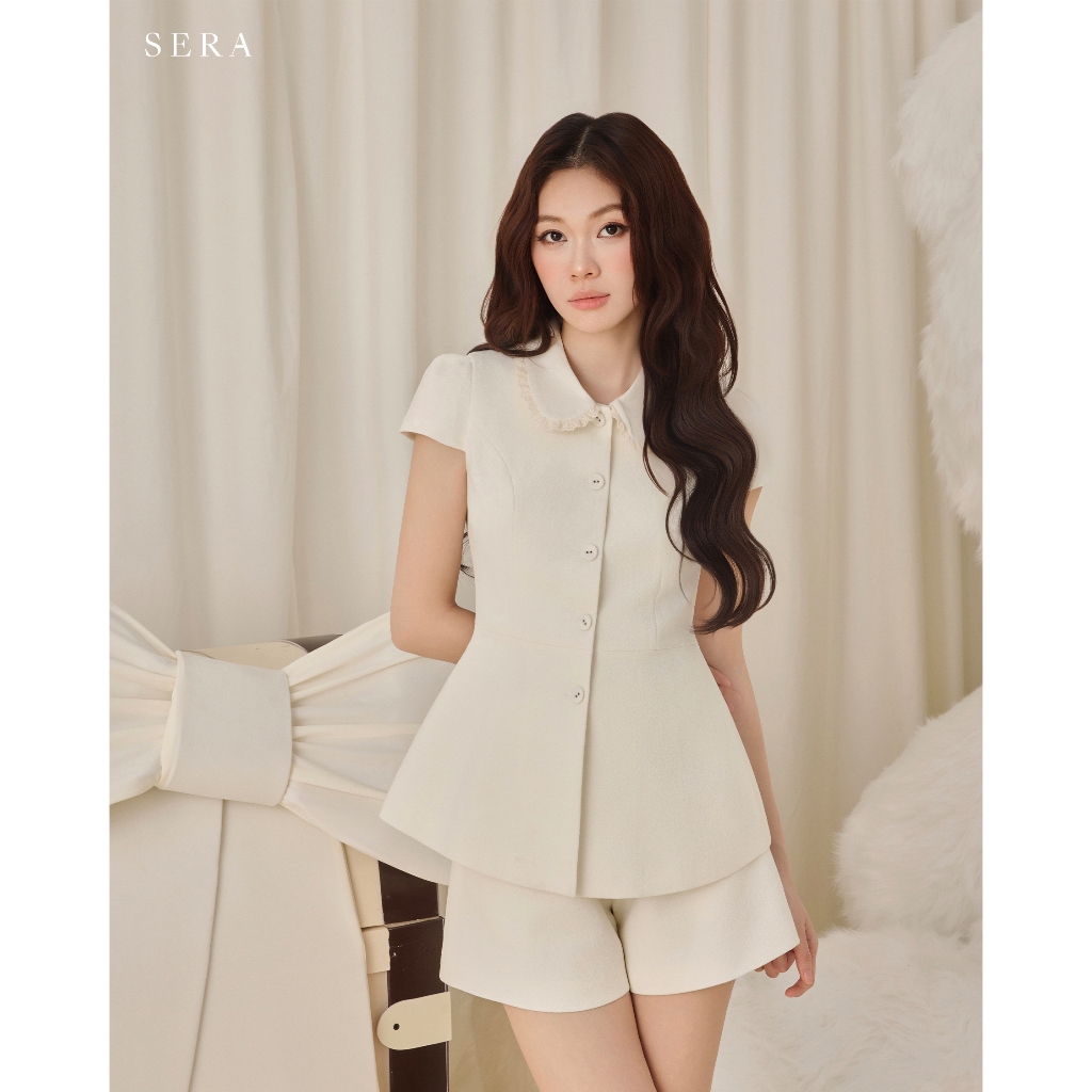 SERA - Set áo cổ sen phối ren tay hến Alina và quần short Liam | Shopee ...