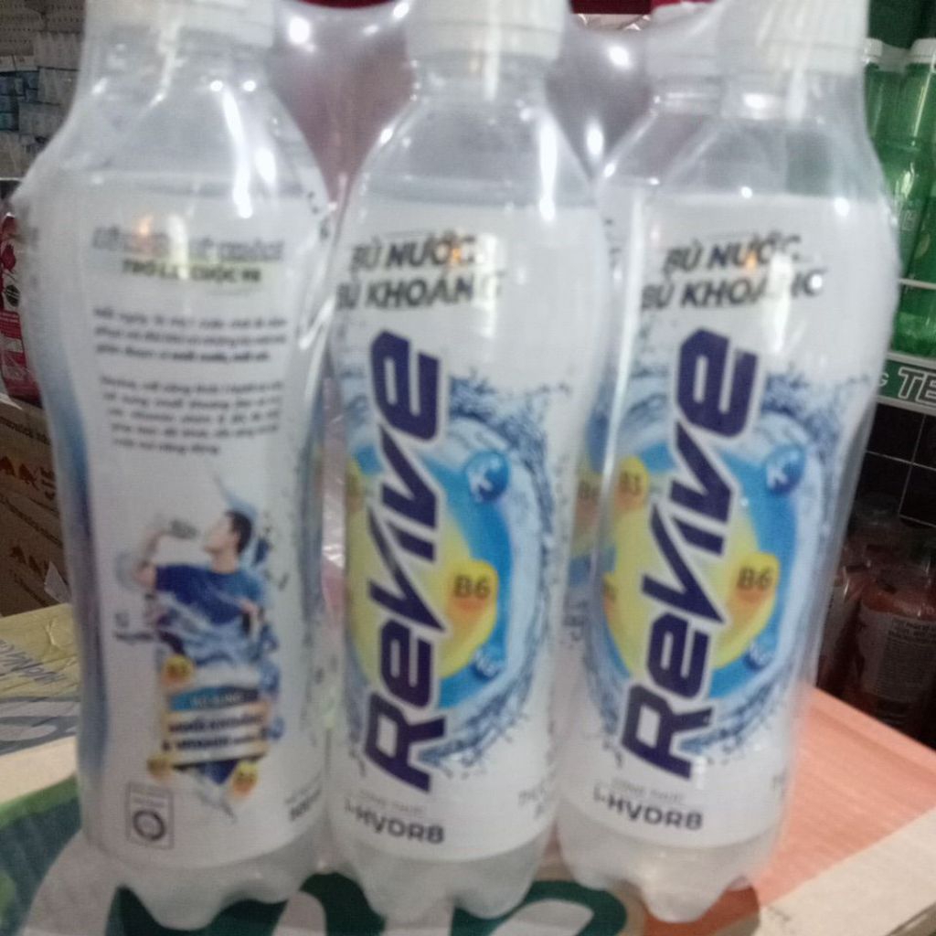 lốc 6 chai Revive 500ml bù nước bù khoáng | Shopee Việt Nam