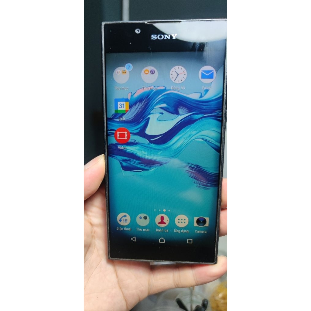 Điện thoại Sony L1 | Shopee Việt Nam