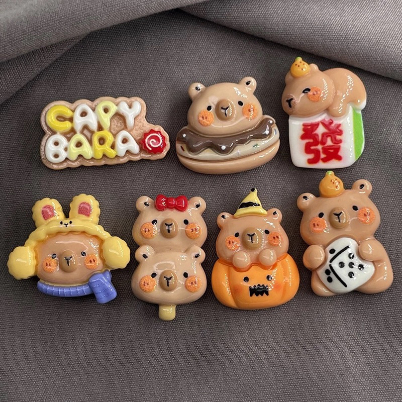 Charm Jibbitz, Sticker Gắn Dép Cross Bộ Trưởng Ngoại Giao Capybara ...