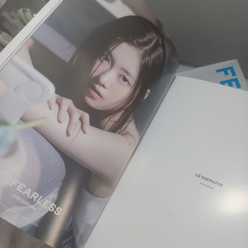 ALBUM RỖNG ENHYPEN, LESSERAFIM IVE OFFICIAL | Shopee Việt Nam