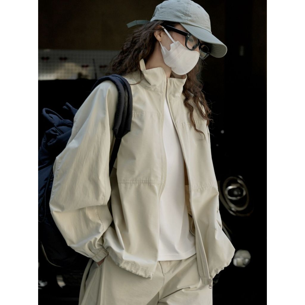 Bộ Quần Áo Gió Form Rộng Out.3r S25, Form Unisex, Hack Dáng, Vải Gió ...