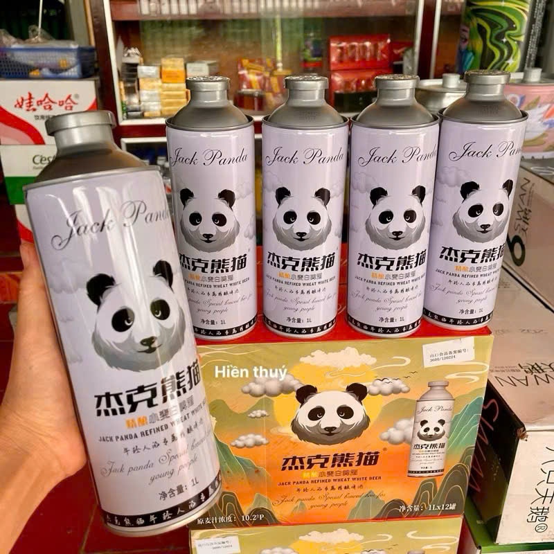 Bia Gấu Panda lon thơm ngon đậm đà | Shopee Việt Nam