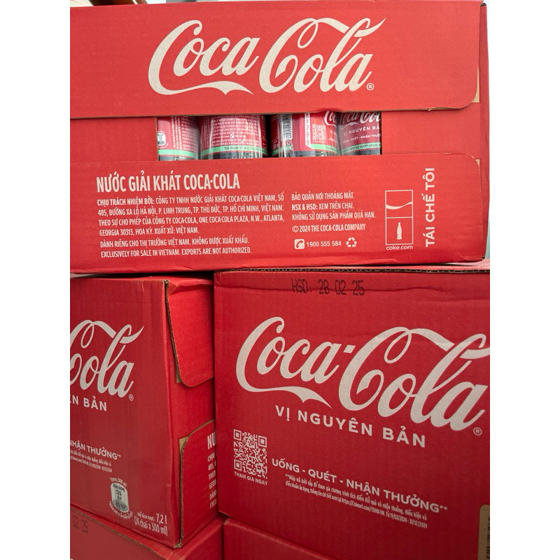 thùng 24 chai coca cola 300ml Date 17/03/2025 | Shopee Việt Nam