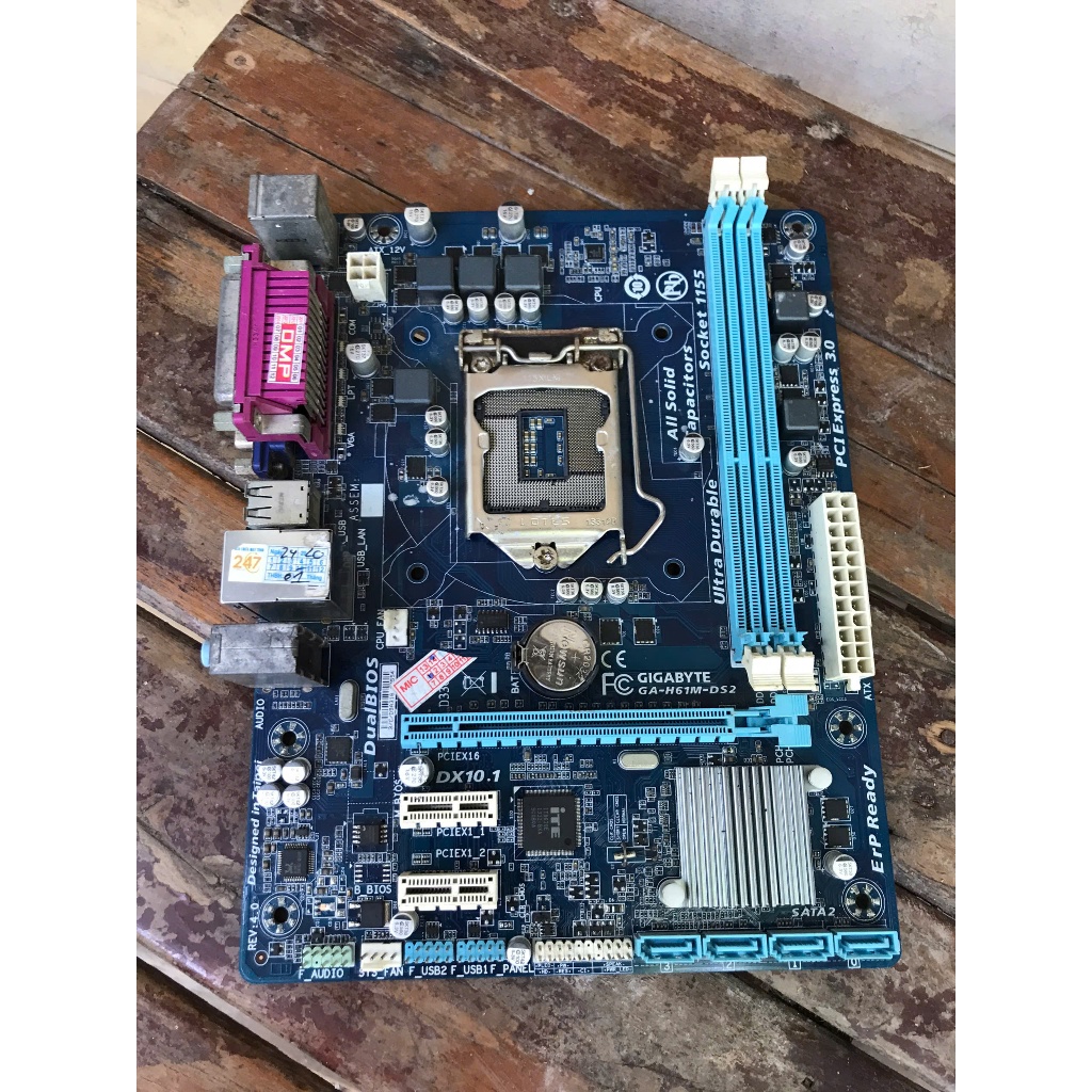 Main Gigabyte h61m-Ds2 socket 1151 - đã qua sử dụng - có kèm chặn theo ...