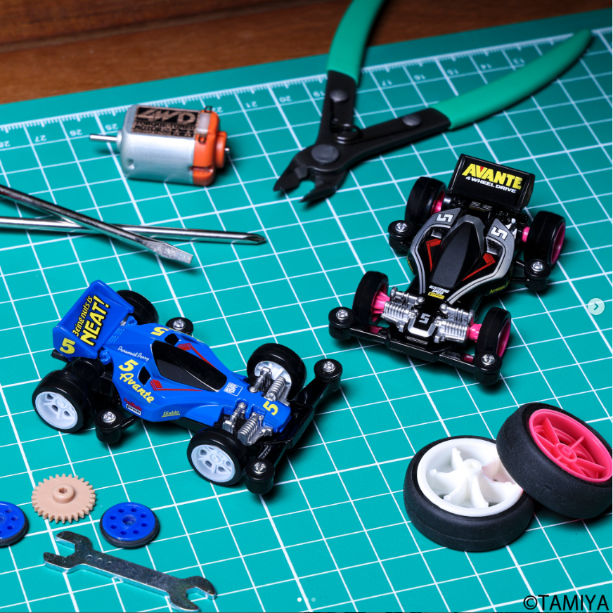 Xe mô hình Tomica Premium Unlimited Mini 4WD Series Avante Junior ...