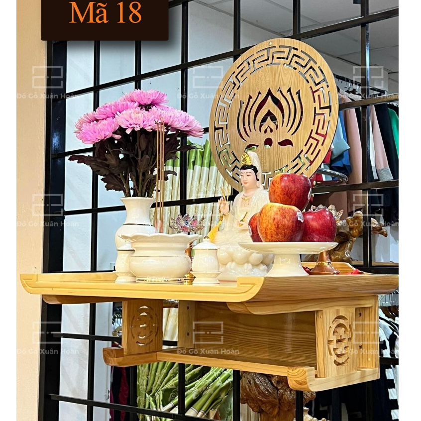 Bàn Thờ Phật Treo Tường Gỗ Sồi Nga Màu Gỗ Tự Nhiên 61x41 ( tặng hoa sen ...