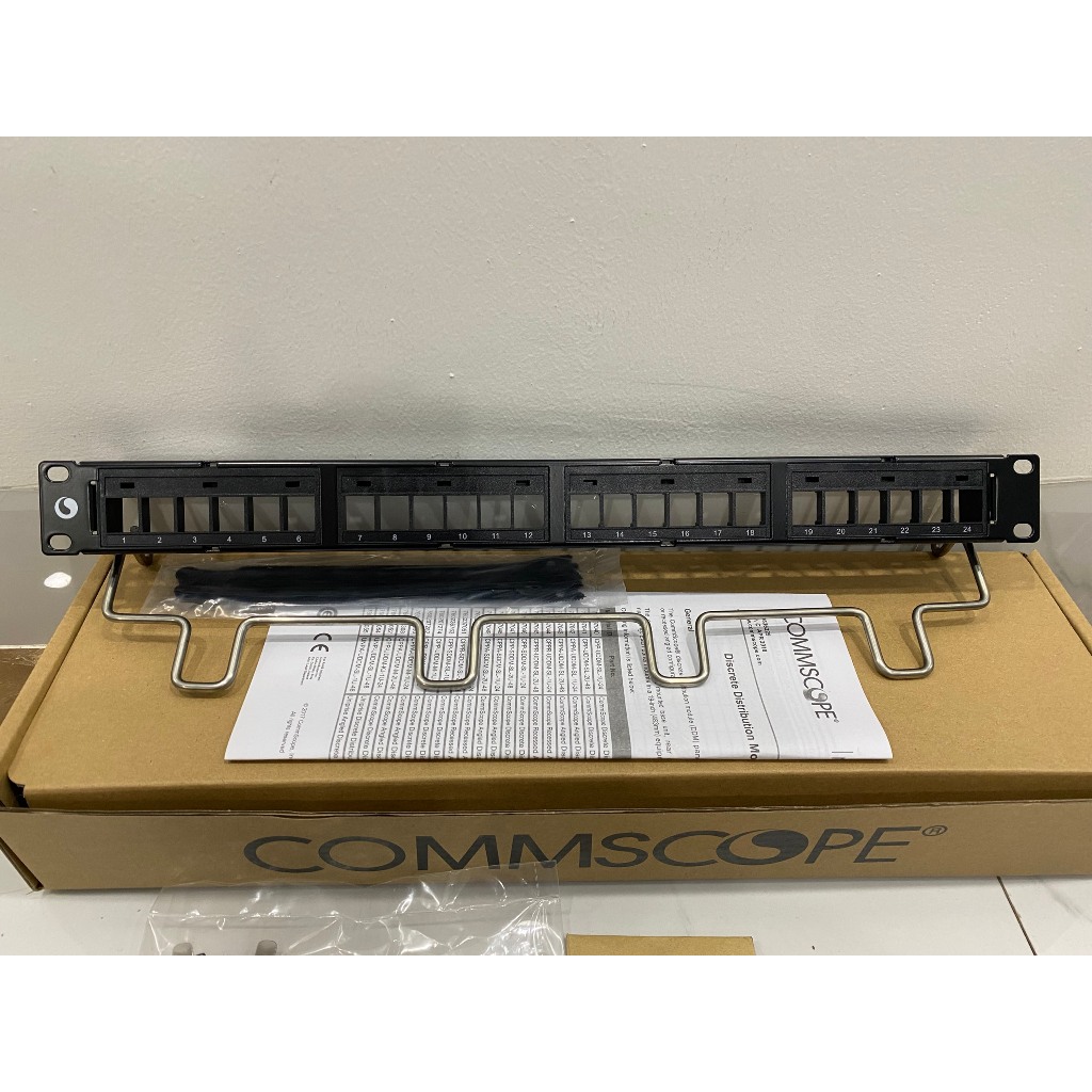 Patch panel 16 port Cat6 Commscope, dùng thanh chuẩn 24 cổng | Shopee ...