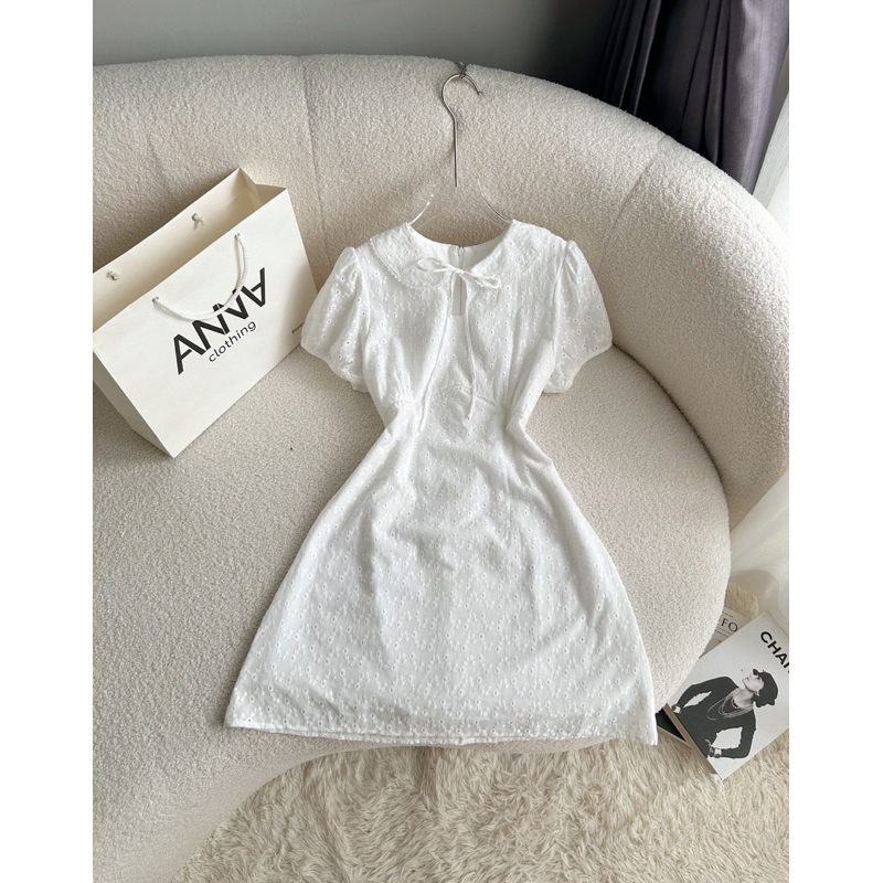 Đầm Kiểu Xô Thêu Hoa Cổ Sen Anna - Bana | Shopee Việt Nam