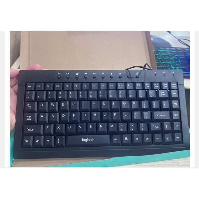 Bàn Phím Máy Tính Có Dây Mini Logitech K260 | Shopee Việt Nam