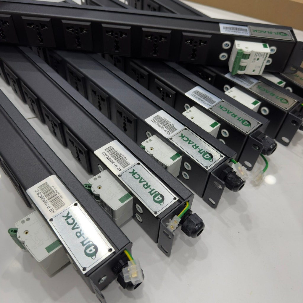 Thanh nguồn PDU 6 8 12 ổ cắm đa năng M MCB 20A + Dây nguồn EU 3X1.5MM2 ...