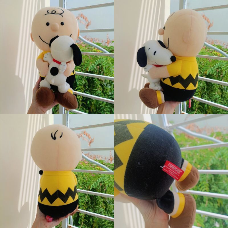 Gấu bông CHARLIE BROWN 40cm ôm Snoopy chính hãng PEANUTS | Shopee Việt Nam