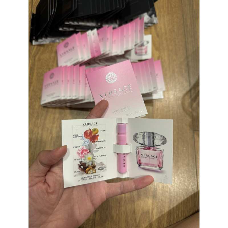 [ Sephora Us] Vial nước hoa Versace Bright Crystal 1ml | Shopee Việt Nam