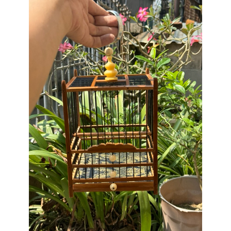 Lồng khuyên mini để bàn xách tay để oto tiện lợi dành cho chim khuyên ...