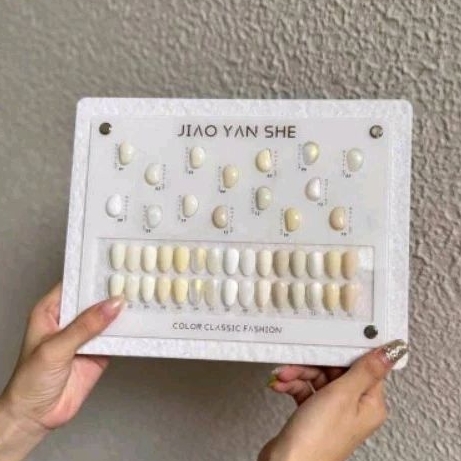 Trắng JIAO YAN SHE 15 chai, có bảng màu đi kèm. | Shopee Việt Nam