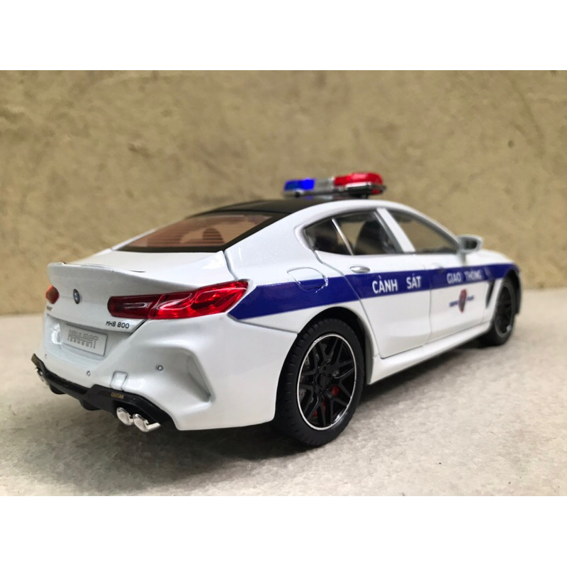 Mô hình xe Police CSGT VN BMW M8 1:24 | Shopee Việt Nam