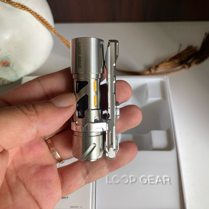 LOOP SK03 Pro Stainless Steel Đèn pin LED 1000lumen 120m Pin 14500 Tool ...