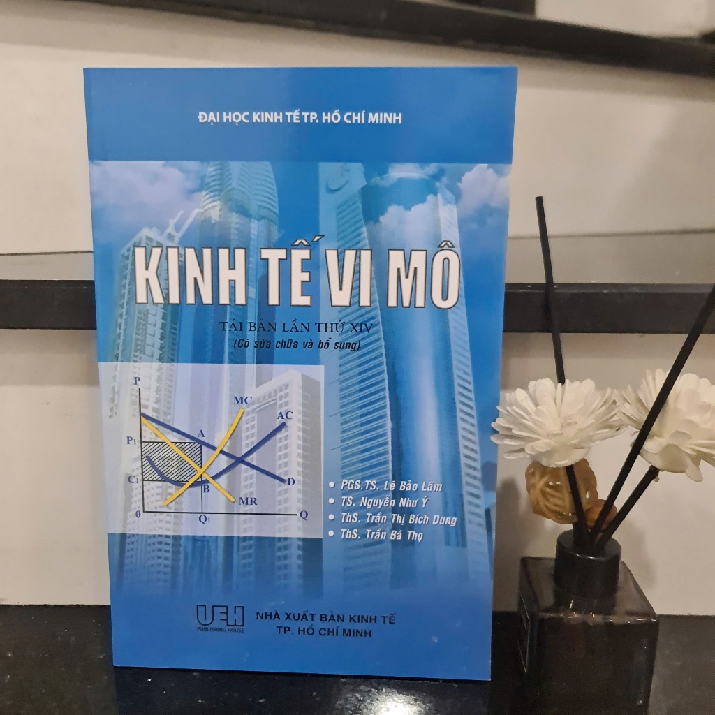 Sách - Kinh Tế Vi Mô - Bài Học (PGS.TS. Lê Bảo Lâm - Trường ĐH Kinh Tế TP.HCM) | Shopee Việt Nam