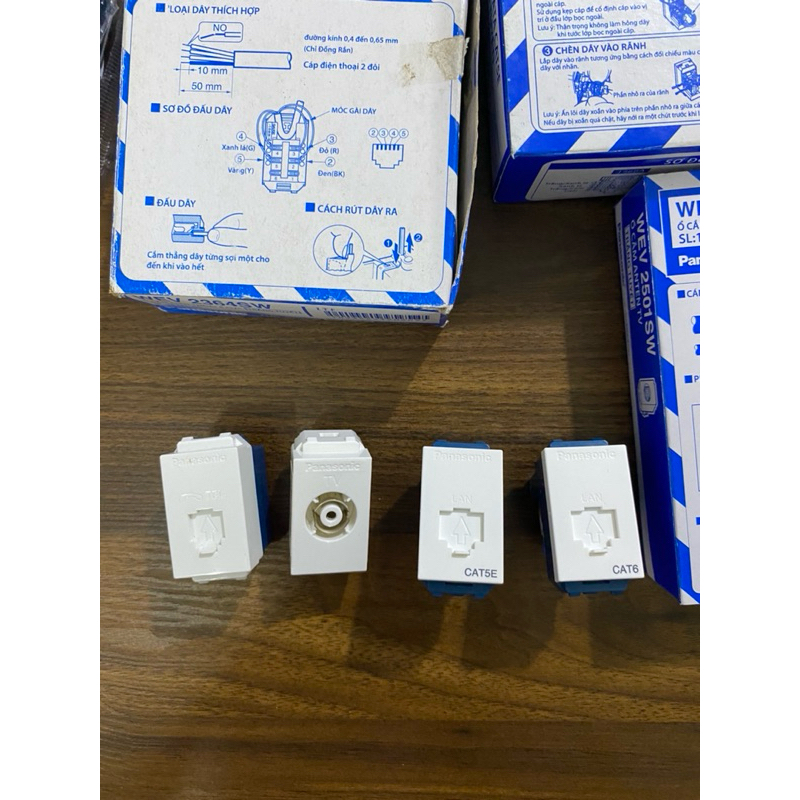 Panasonic - ổ mạng WIDE data CAT5 WEV2488SW-CAT5, CAT6 WEV24886SW-CAT6 ...