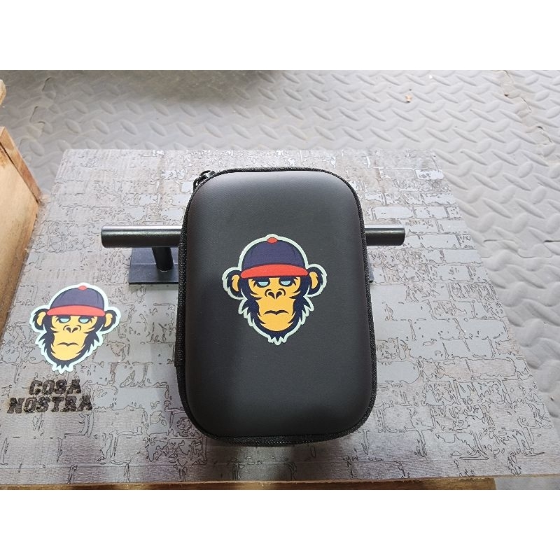 Fingerboard hard-shell carry case 11.5cm long. Túi Ván Trượt Ngón Tay ...