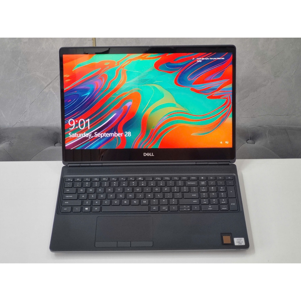 Dell Precision 7550 l Xeon W-10885M l RAM 32GB l SSD 256GB l RTX 3000 l ...