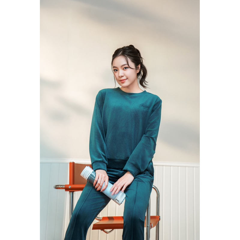 BỘ MẶC NHÀ WINNY 24235 CHẤT LIỆU NHUNG LÌ | Shopee Việt Nam