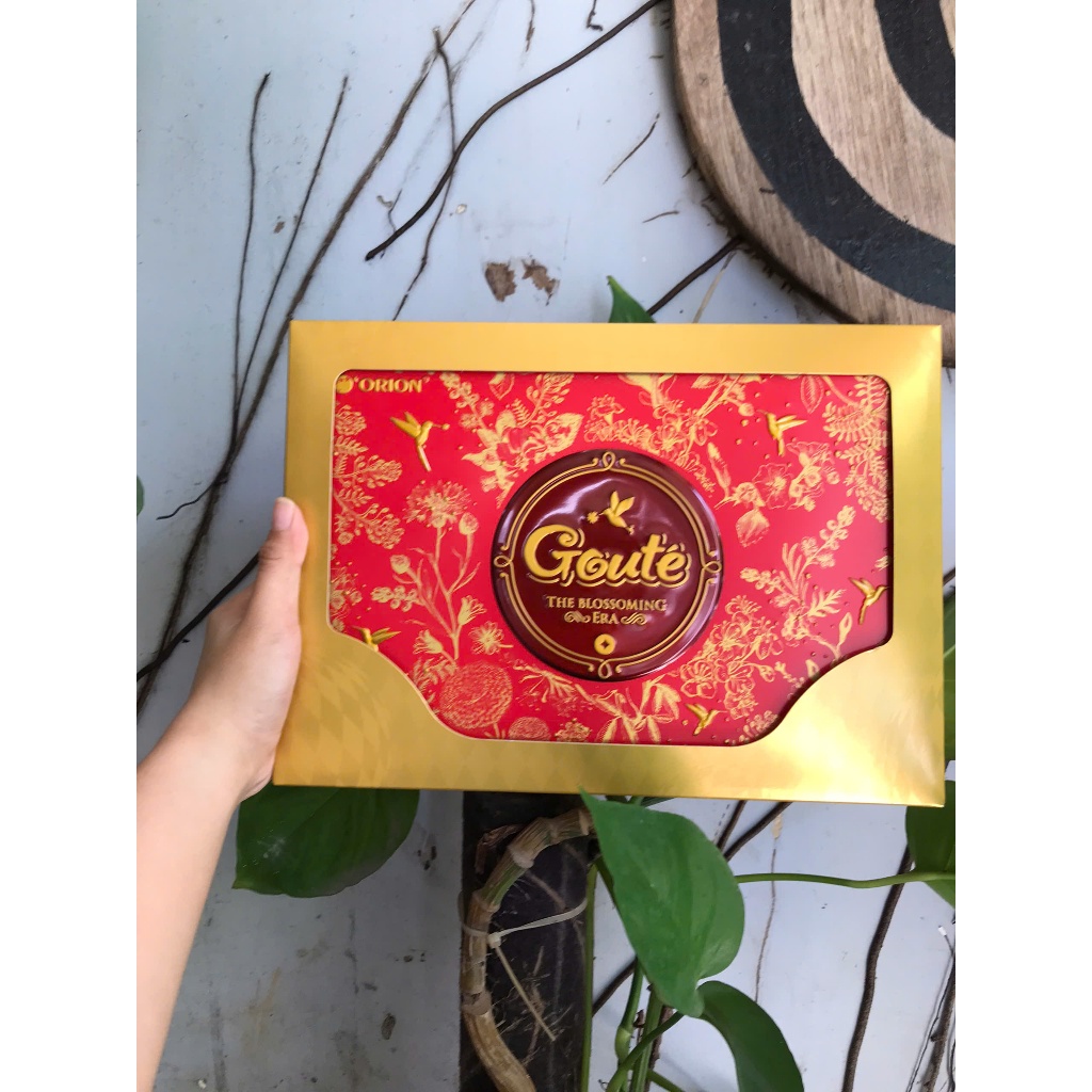 Bánh Gouté Giòn Tan Orion Hộp Thiếc The Blosooming Era Tết (Hộp 12 gói ...
