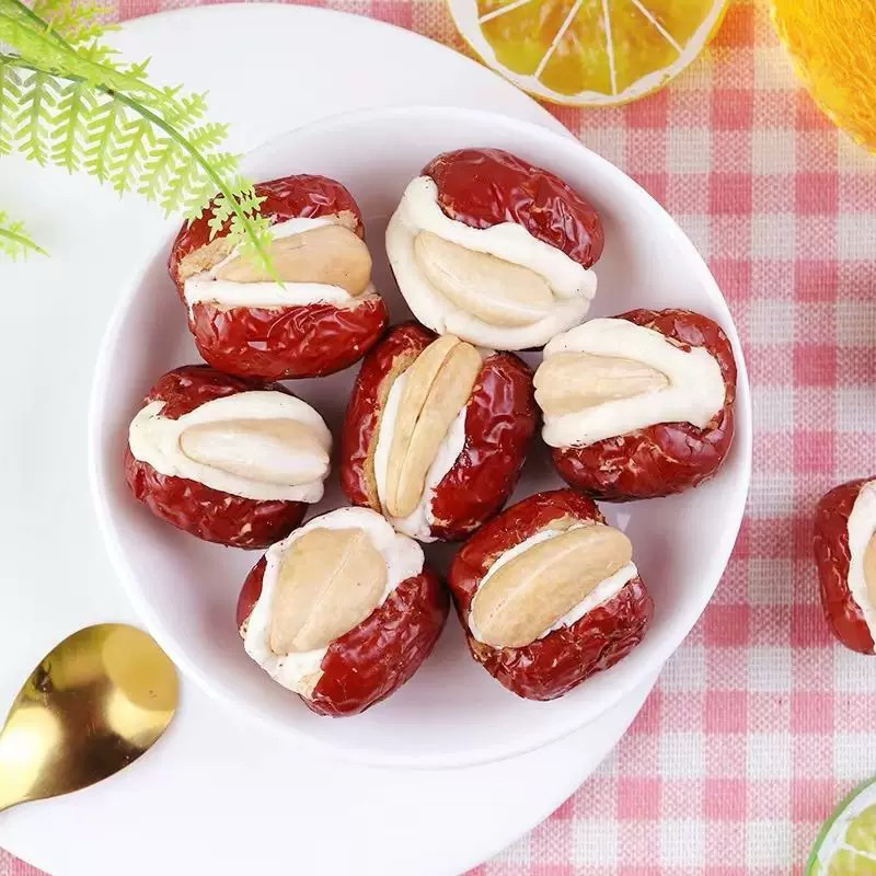1kg Táo đỏ kẹp sữa lạc đà nhân hạt điều Takla Táo đỏ Tân Cương Trung ...