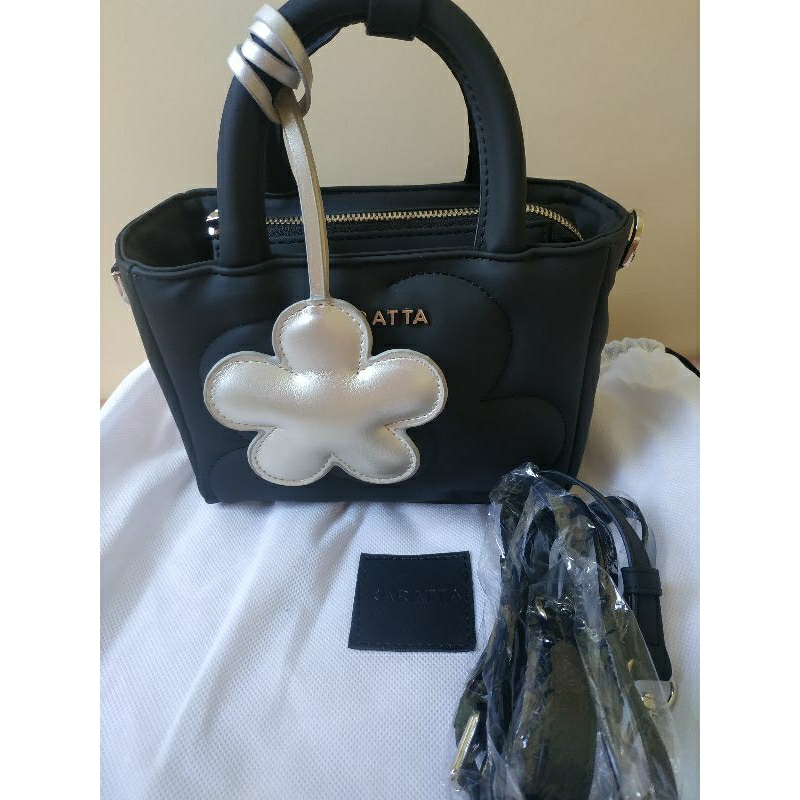 Pass Túi Karatta đen (new 100%) | Shopee Việt Nam