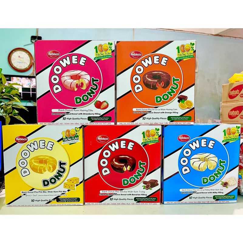 Bánh Donut Doowee Rebisco Nhân Kem Socola/Dâu/Phô Mai Hộp 290g (10 cái ...